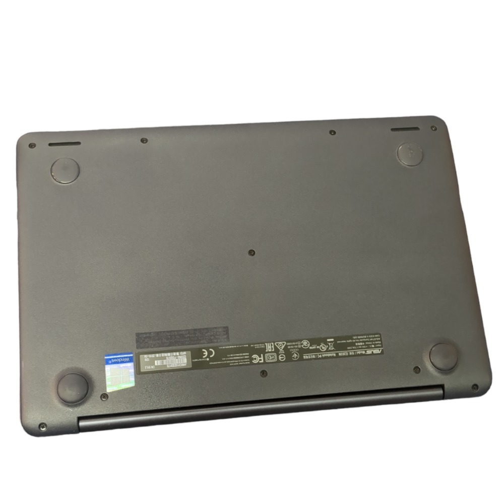 Pre-owned Asus Laptop E203N 32GB/2GB Ram/11.6" - Own4Less